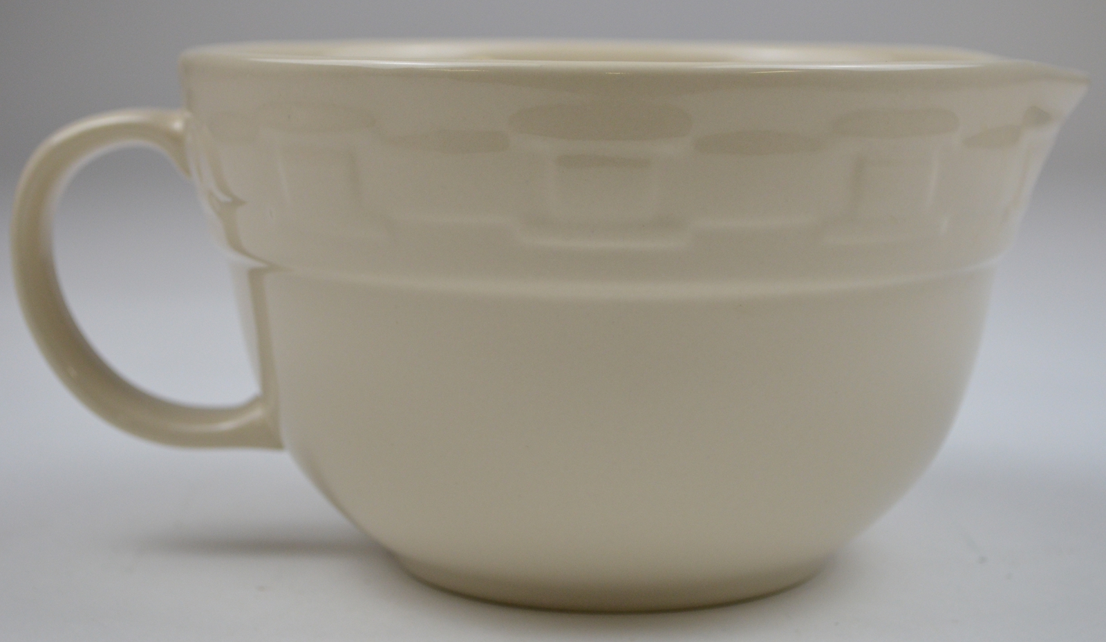 Longaberger Pottery Woven Traditions Ivory Pattern - Measuring Cup