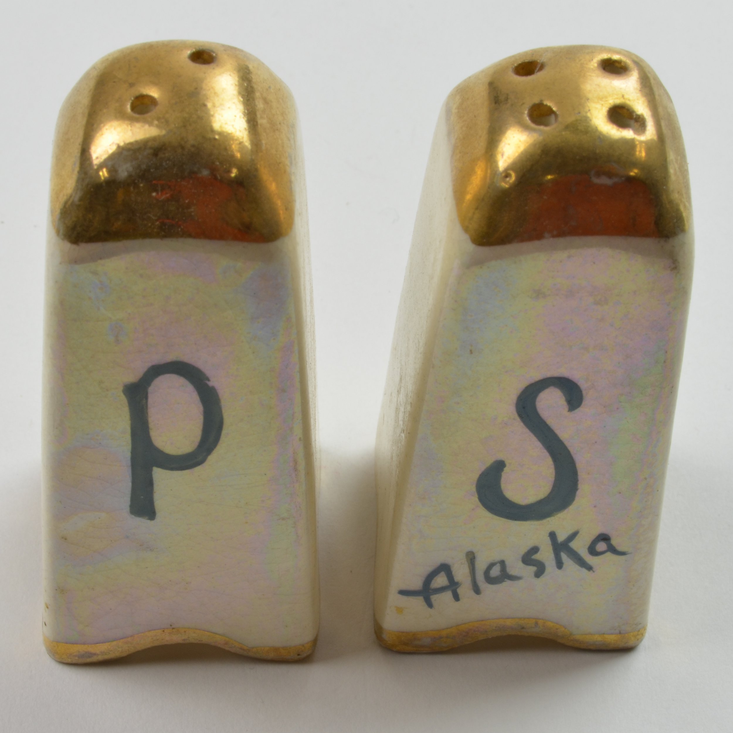 Alaska | Salt & Pepper Shakers, Ceramic
